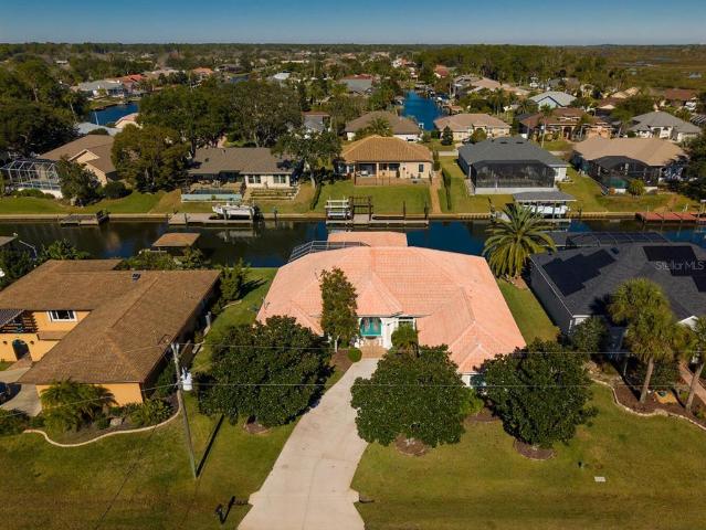 10 Collinson Ct, Palm Coast, FL 32137 | MLS #FC314998 | Compass