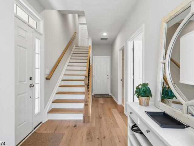 10 Cortland Ct