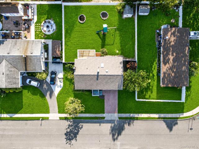 10 Coronado Road