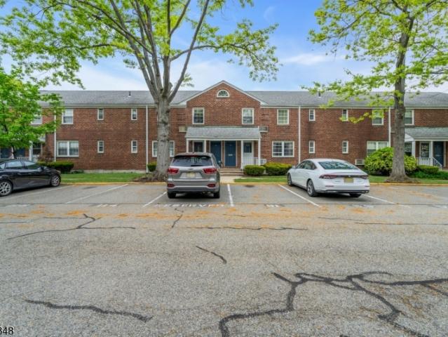 10 Clark Ct # 10
