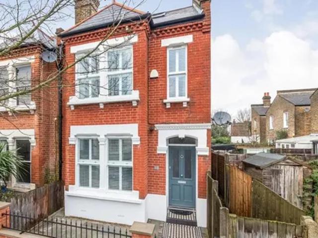 10 Crawthew Grove, London, SE22 9AA, United Kingdom | 4 bed house for rent #140227134 | Rentberry