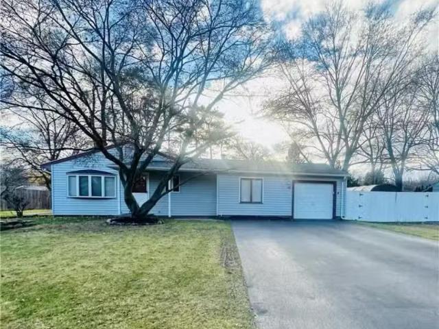 10 Cullens Run, Pittsford, NY 14534