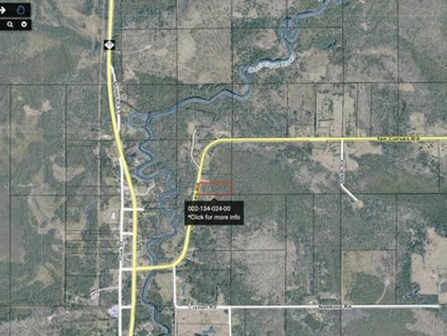 10 Curves Rd, Germfask, MI 49836