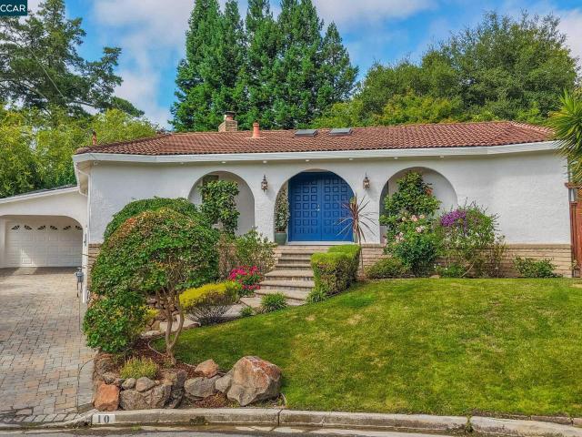 10 Darnby Ct