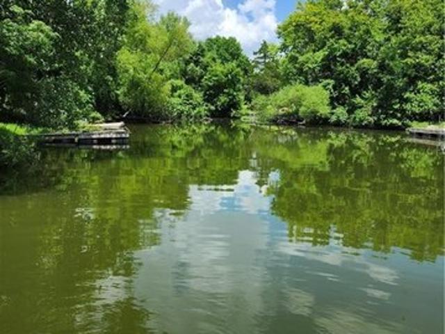 10 Deepwoods Dr, Linn Valley, KS 66040