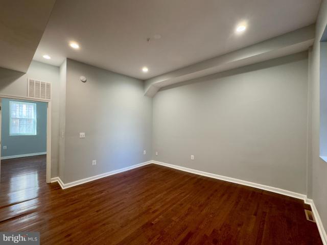 10 E Mulberry St, Unit 1, Baltimore, MD 21202 | Compass