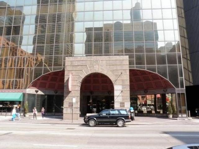 10 E Ontario St Apt 3307, Chicago, IL 60611