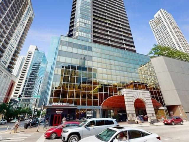 10 E Ontario St Apt 4301, Chicago, IL 60611