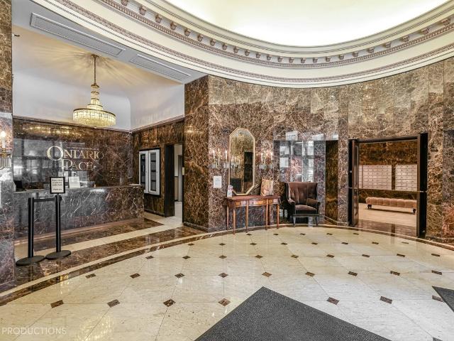10 e ontario street # 4304