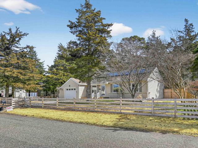 10 E Curran Dr, Absecon, NJ 08201 | MLS #605588
