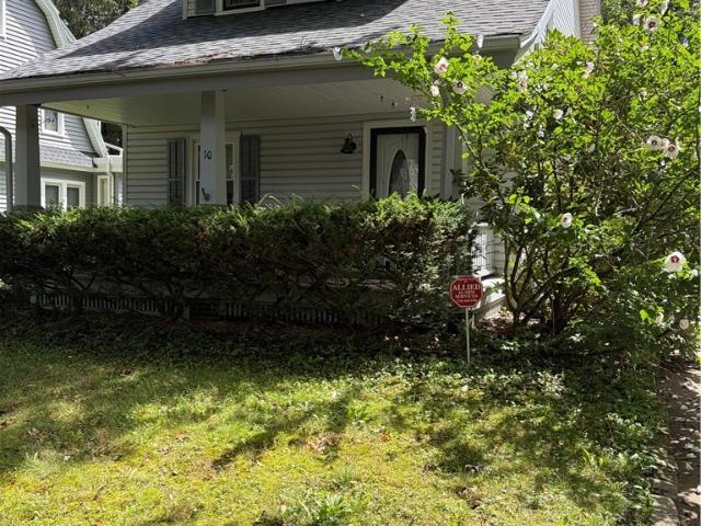 10 E Clyde Avenue N