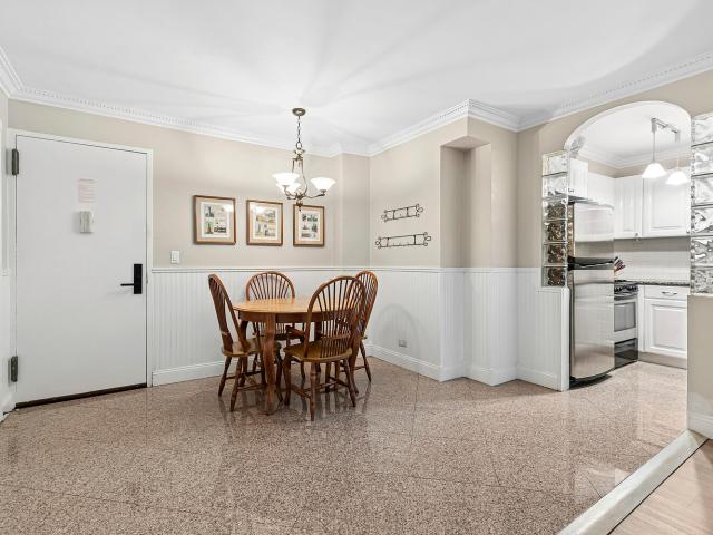 10 E END Avenue 1A