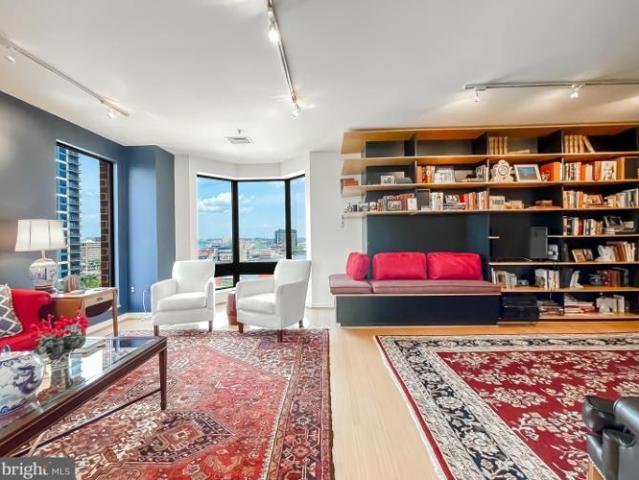 10 E Lee St 1109, Baltimore, MD