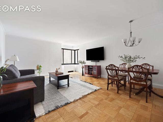 10 East End Avenue, New York, NY