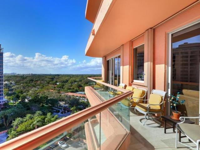 10 Edgewater Dr #11F, Coral Gables, FL 33133