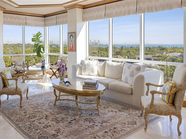 10 Edgewater Dr, Unit 7G, Coral Gables, FL 33133 | MLS #A11998