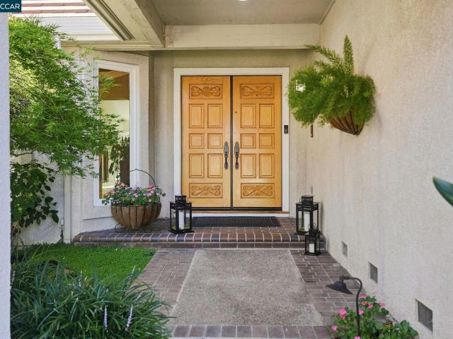 10 Edinburgh Pl