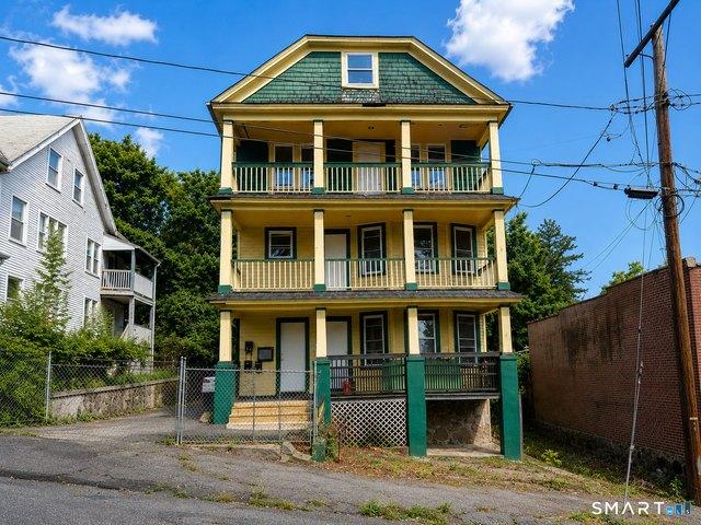 10 Edwards St, Waterbury, CT 06708
