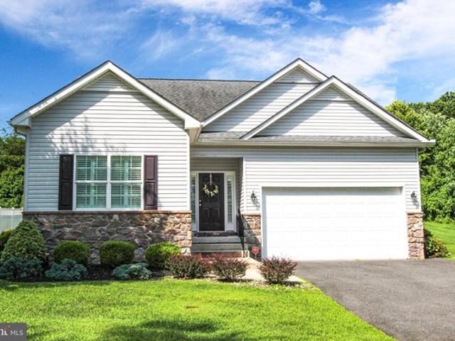 10 Elm Ave, Newark, DE 19711