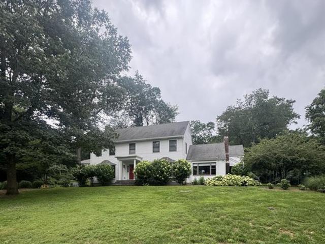 10 Elskip Ln, Greenwich, CT 06831