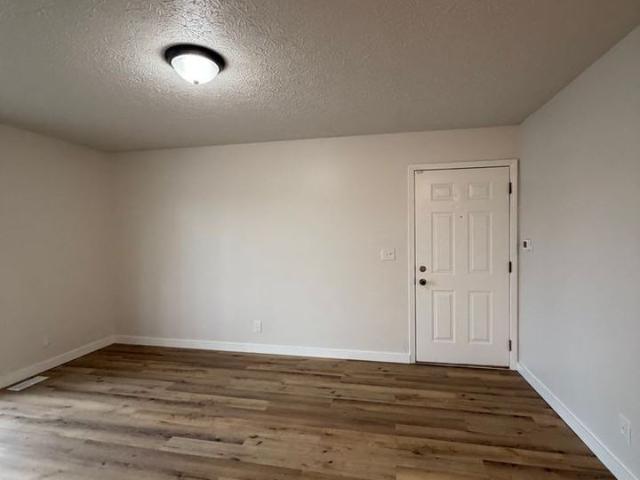 10 Emerald Pines 2 Bedroom Apartment for Rent at 10 Emerald Pines Ct, Lafayette, IN 47905