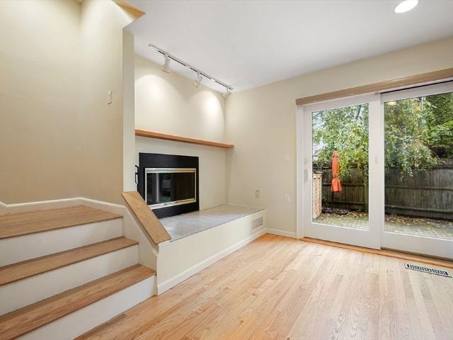 10 Eustis Street, Cambridge, US, MA