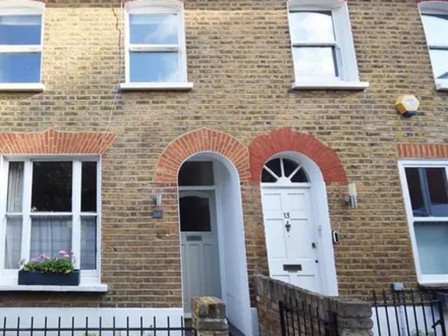 10 Evelyn Terrace, London, TW9 2TQ, United Kingdom | 2 bed townhouse for rent #138103035 | Rentberry