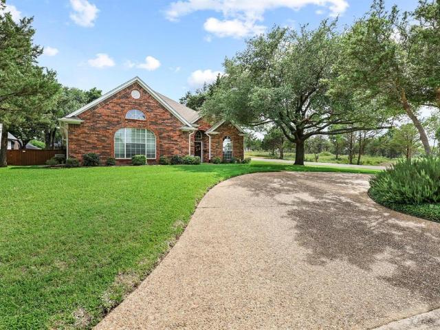 10 Fairway Loop Drive