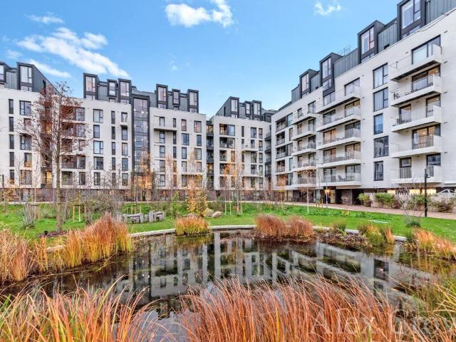 Giles House, Forrester Way, Stratford E15, 3 bed flat to rent, £3,650 pcm | PrimeLocation