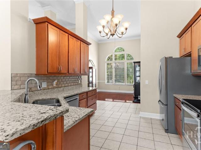 10 Fox Hound Court