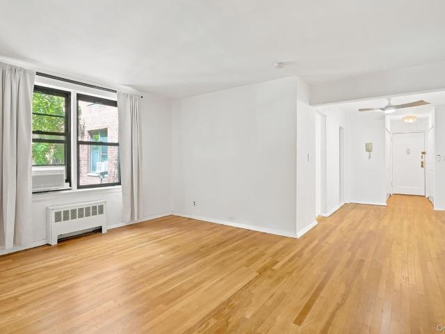 10 Franklin Avenue 3E