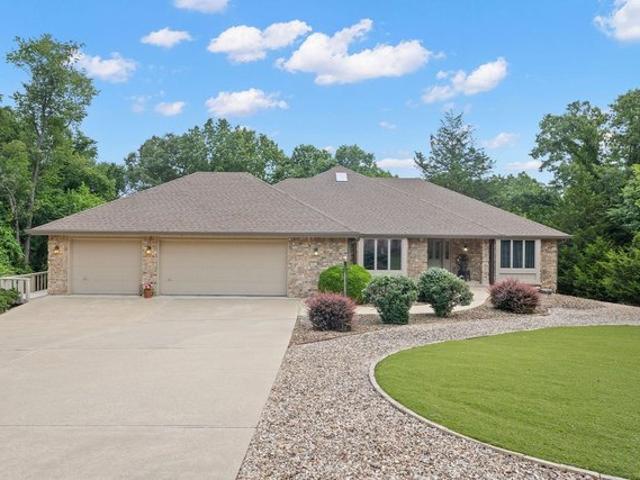 10 Fyne Ln, Bella Vista, AR 72715