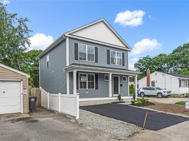 10 Fyffe Avenue