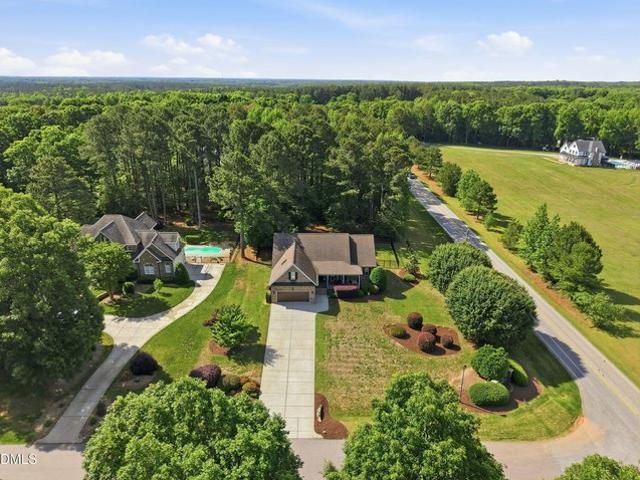 10 Georgetown Woods Dr, Youngsville, NC 27596