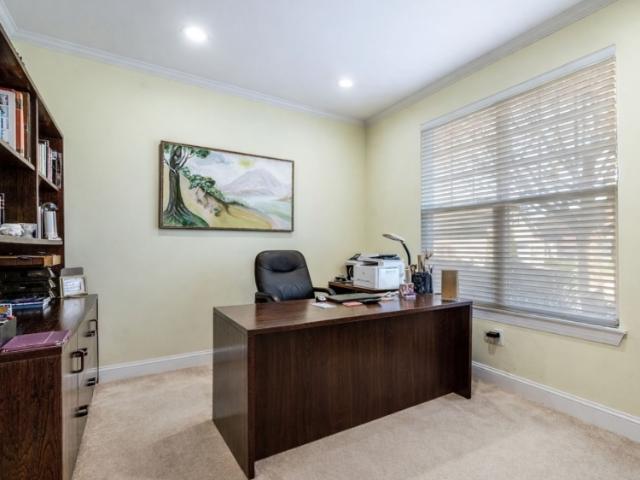 10 Ginkgo Ct
