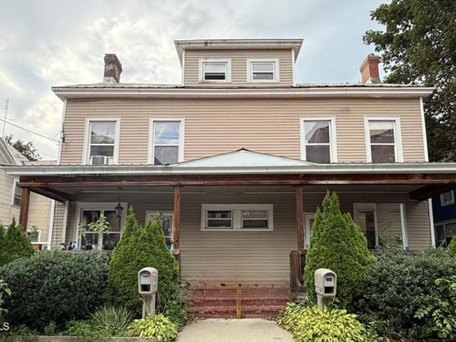 10 Goodwin Ave, Glens Falls, NY 12801