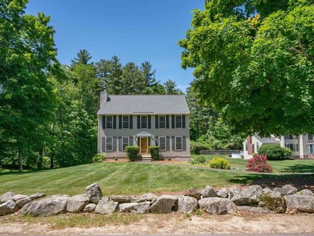 10 Golden Brook Rd, Windham, NH 03087