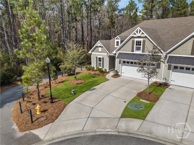 10 Golf Drive