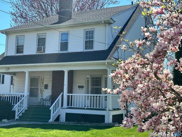 10 Glendenning St, Unit RIGHT, Norwalk, CT 06851 | MLS #24164 | Compass