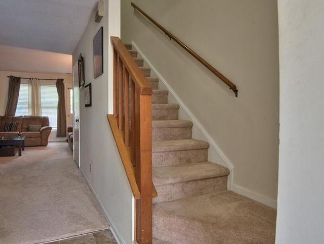 10 Grove Park Rd, Durham, NC 27705