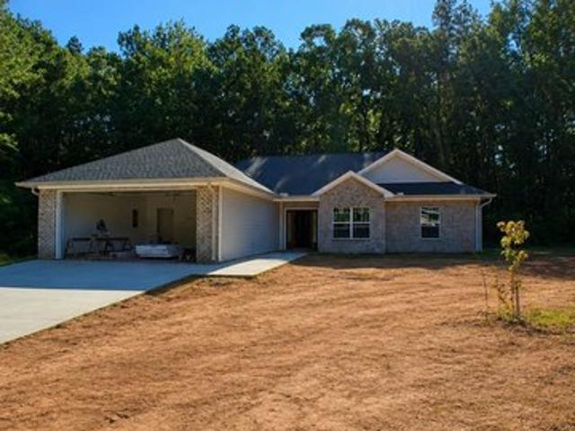 10 Graham Ridge Rd, Iuka, MS 38852