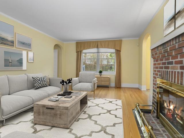 10 Grandview Avenue