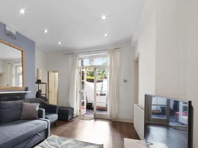 10 Gwendwr Road, London, W14 9BG, United Kingdom | 2 bed apartment for rent #139264348 | Rentberry