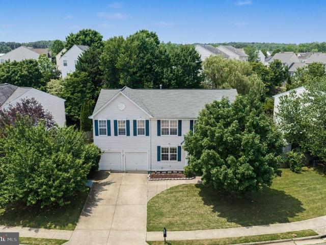 10 Halcomb Lane