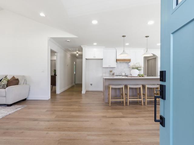 10 Haley Court