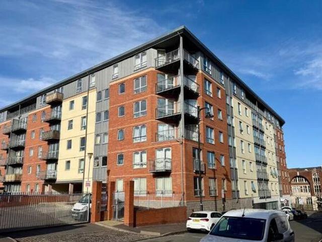 10 Hall Street, The Quartz, Jewellery Quarter, 2 Bedroom Apartment