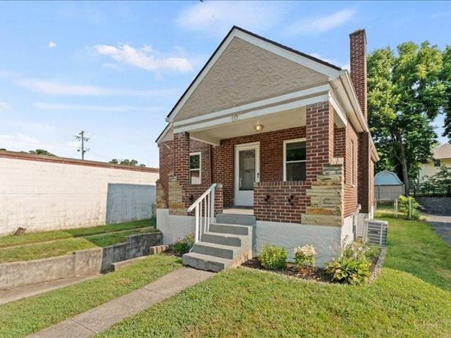 10 Hartwell Ct, Cincinnati, OH 45216