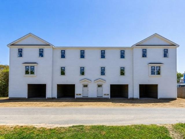 10 Harrison Ave Unit 2, Bourne, MA 02532