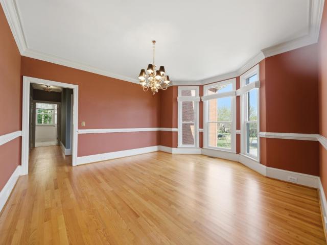 10 Hickory Hall Court