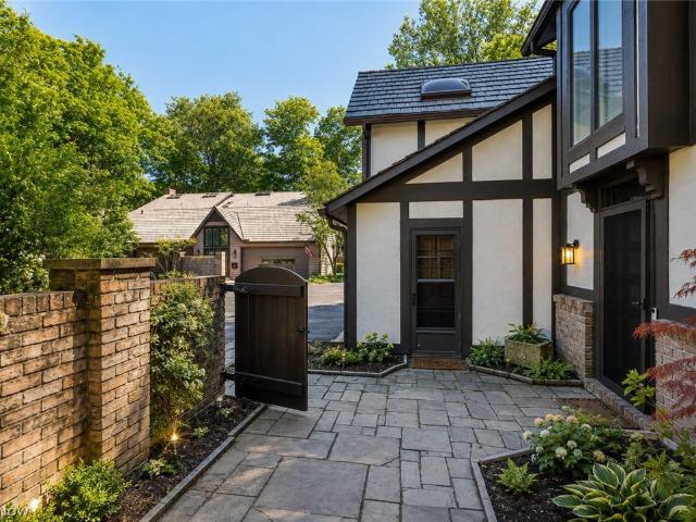 10 Hidden Valley Drive 10